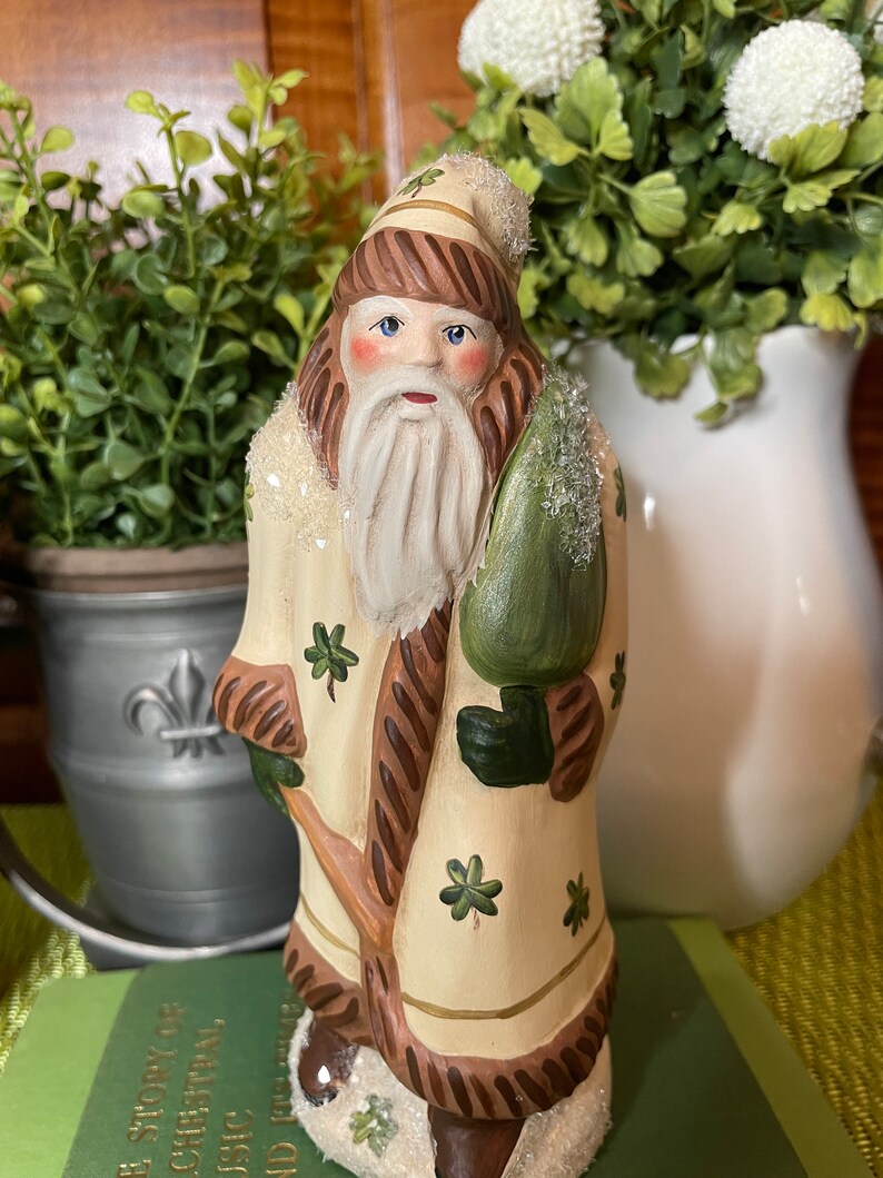 The Irishman. Chalkware Santa. St Patricks Day. Shamrocks. - Etsy