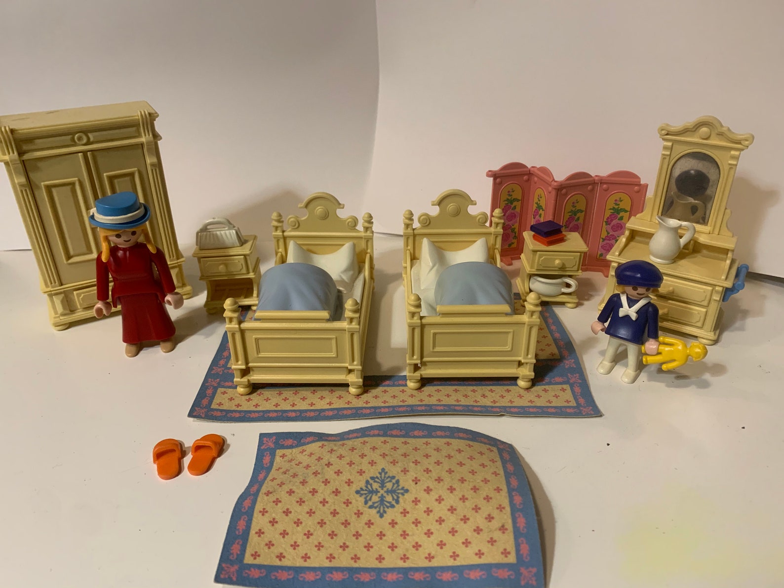 Playmobil Set 5321 Victorian Mansion Master Bedroom - Etsy Playmobil Set 5321 Victorian Mansion Master Bedroom - Etsy