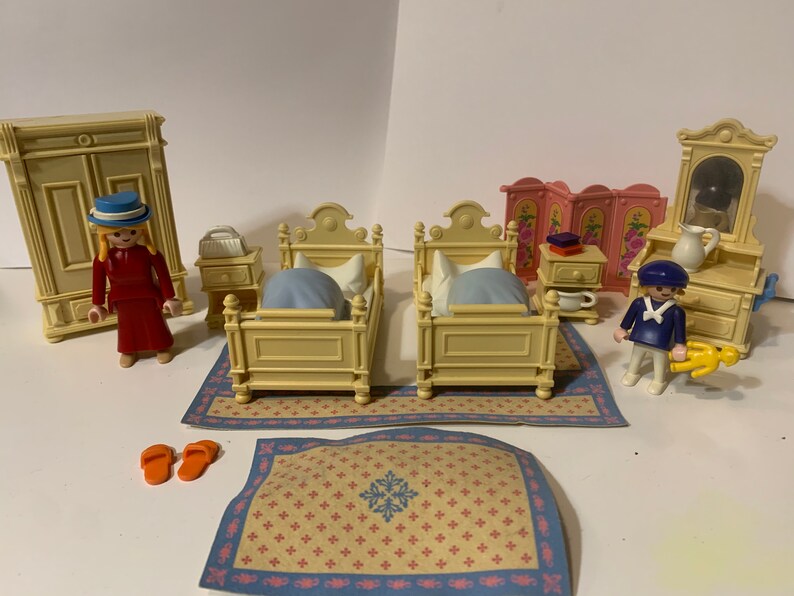Playmobil Set 5321 Victorian Mansion Master Bedroom - Etsy Canada Playmobil Set 5321 Victorian Mansion Master Bedroom - Etsy Canada