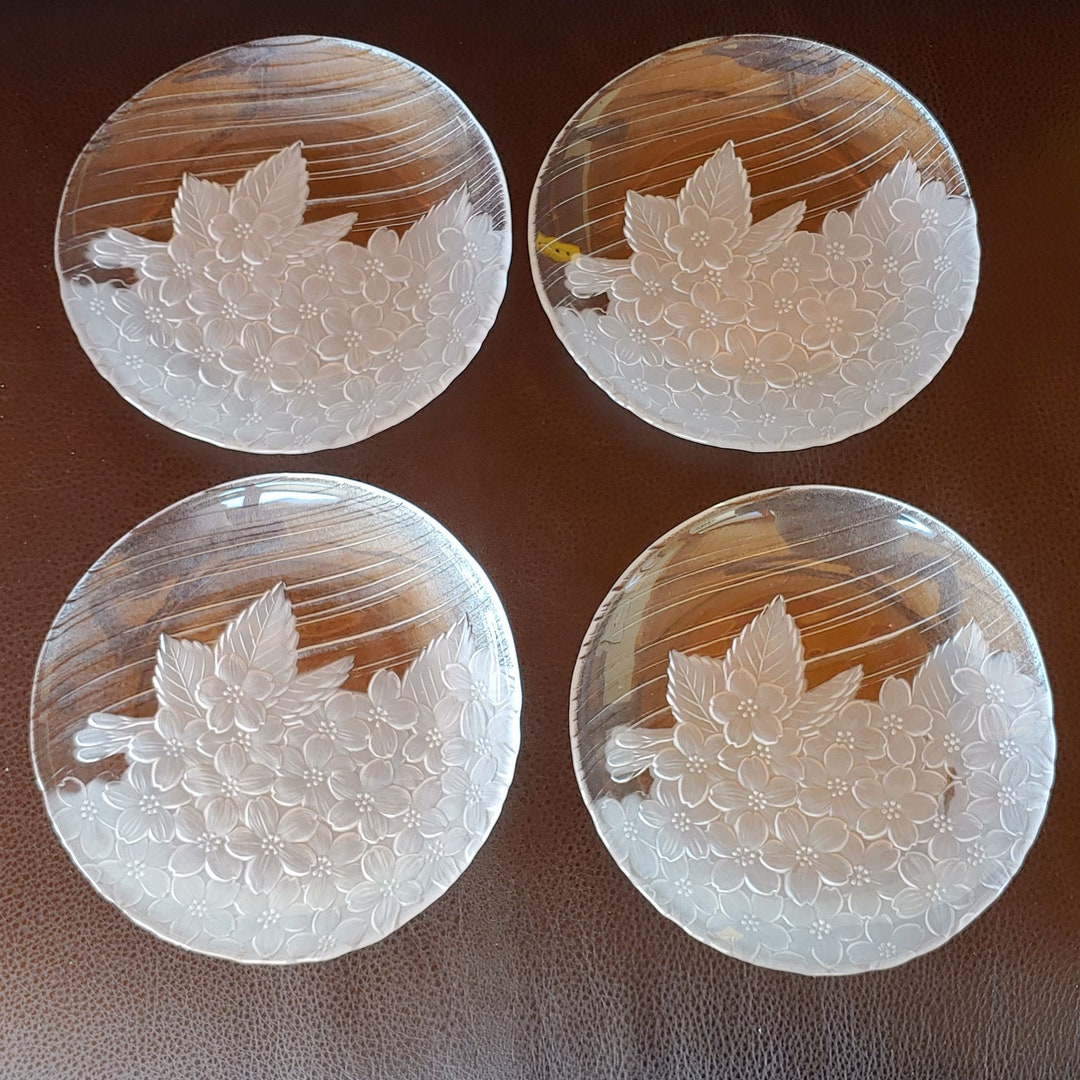 Clear Pressed Glass Luncheon Plates. Grape Pattern. Set of 4 - Etsy