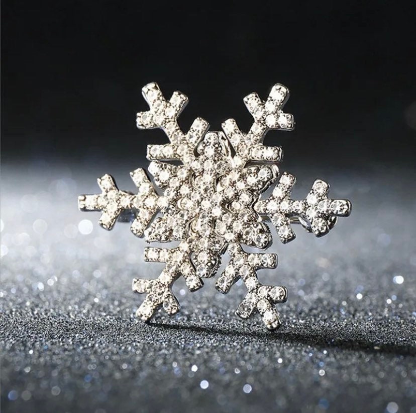Sparking White Rhinestone Snowflake Brooch Pin Christmas - Etsy