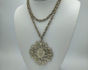 Large Medallion Necklace - Etsy