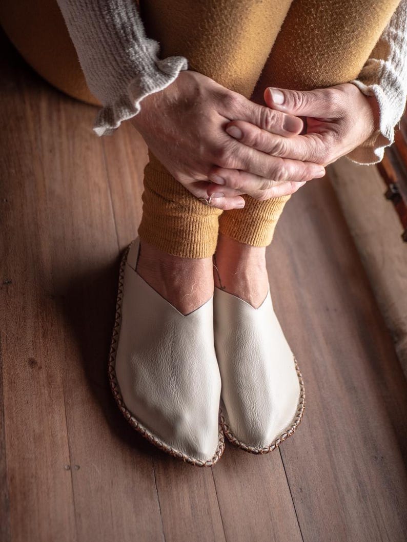 Handmade Leather Barefoot Shoes | Cream Design | Handmade Grounding ...
