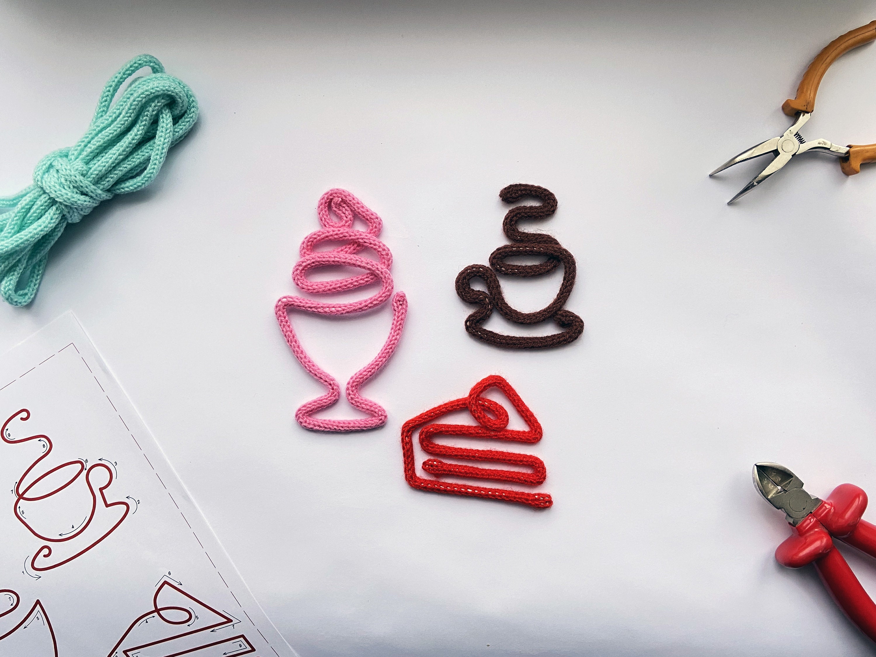 Template for Wire Art Printable Template for Wire Art Knitted Wire ...