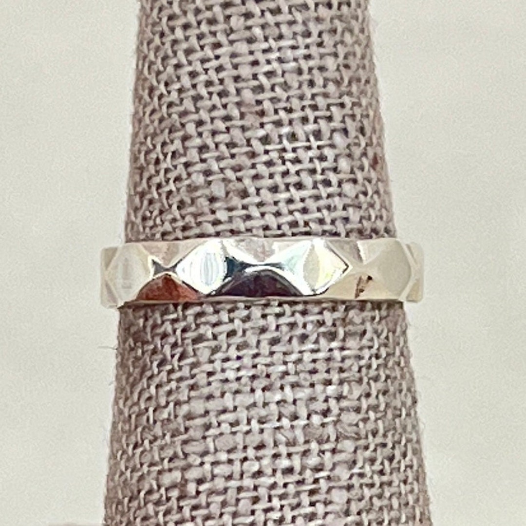Sterling Silver Diamond Pattern Ring - Etsy
