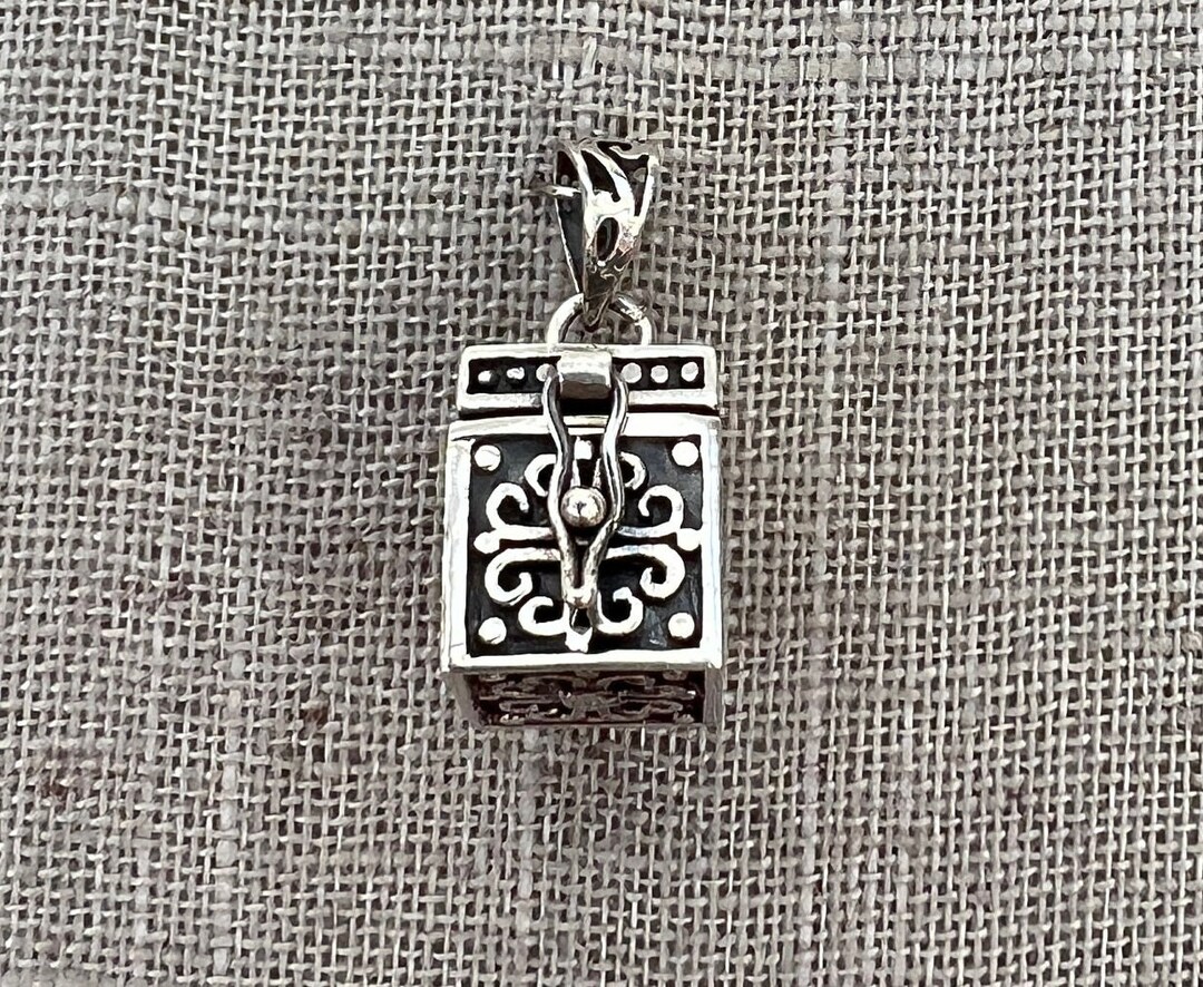 Vintage Sterling Silver Prayer Box Charm - Etsy