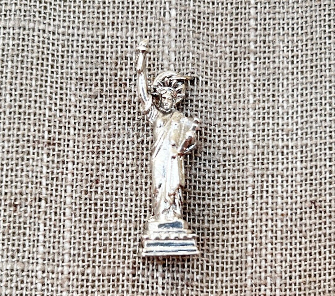 Vintage Sterling Silver Statue of Liberty Charm - Etsy