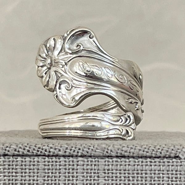 Spoon Ring - Etsy