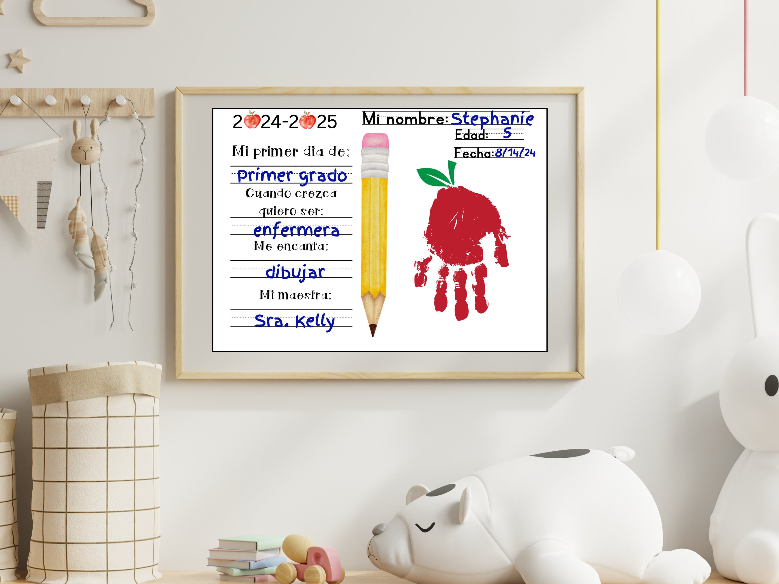Spanish First Day of School Handprint Memory Book Teacher Resources ...