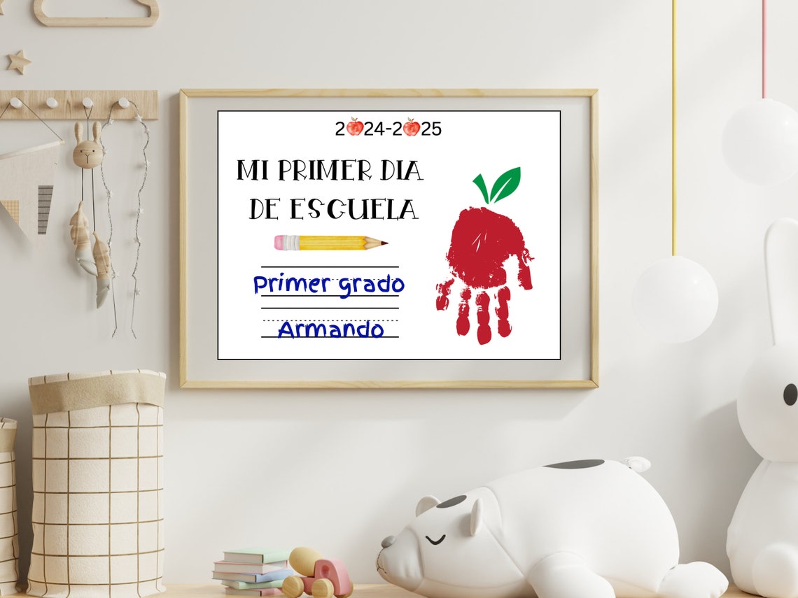 Spanish First Day of School Handprint | Memory Book | Teacher Resources ...