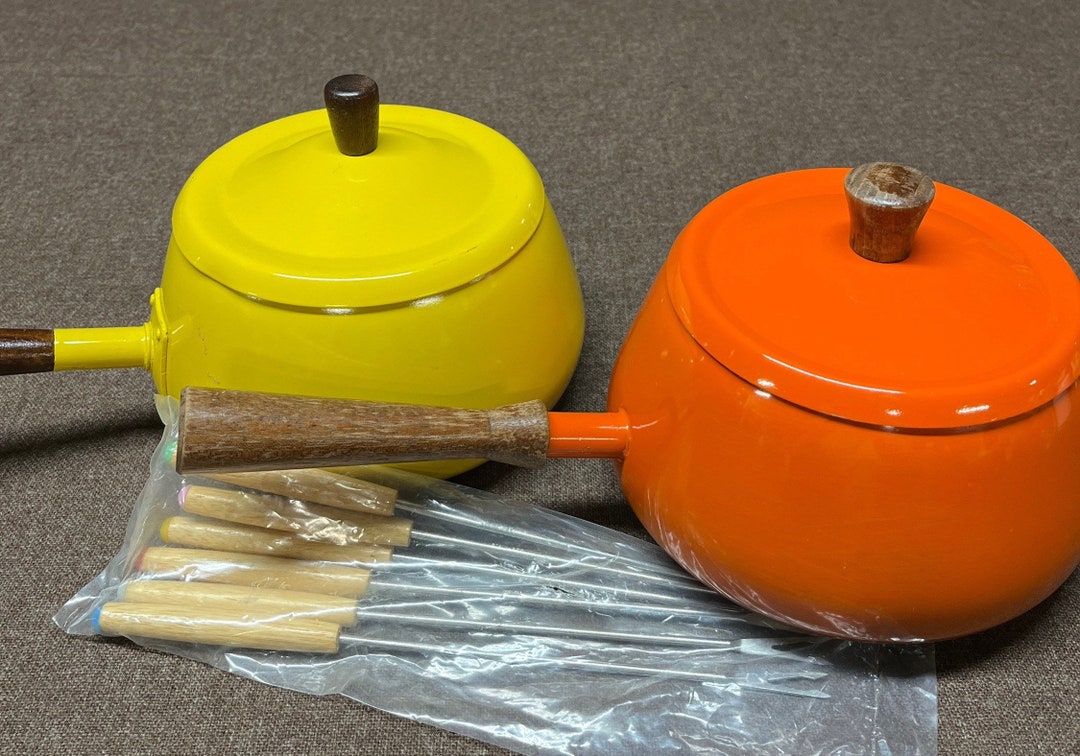 Groovy Vintage Fondue Pots in Classic 1970s Colors With Wood Handles ...