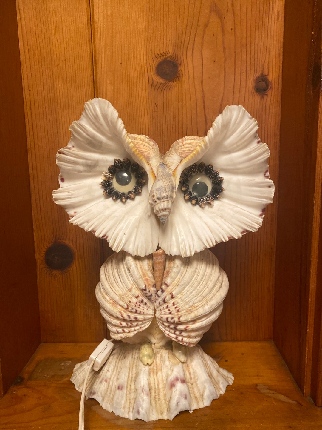 Rare Clamshell Owl Lamp - Etsy