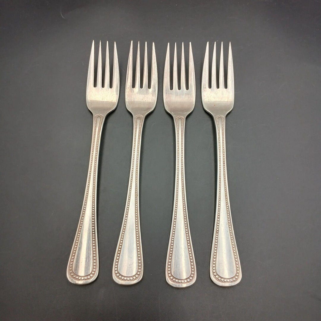 4 Oneida NEEDLEPOINT Beaded Artistry Stainless 1881 Rogers Ltd Salad ...
