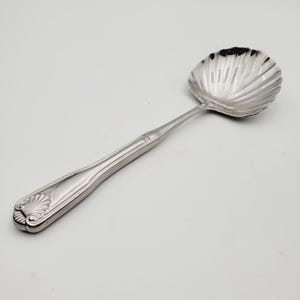 Wallace COUNTRY SHELL Stainless Flatware Glossy Fiddle Large Shell ...