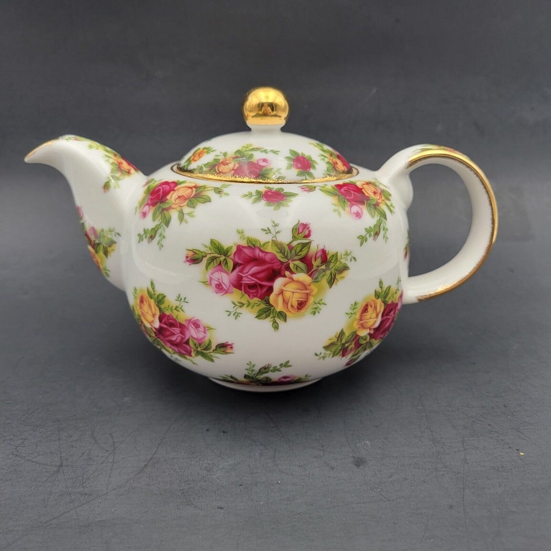 Royal Albert Round TEAPOT With Lid Fine Old COUNTRY ROSES 1998 Classics ...