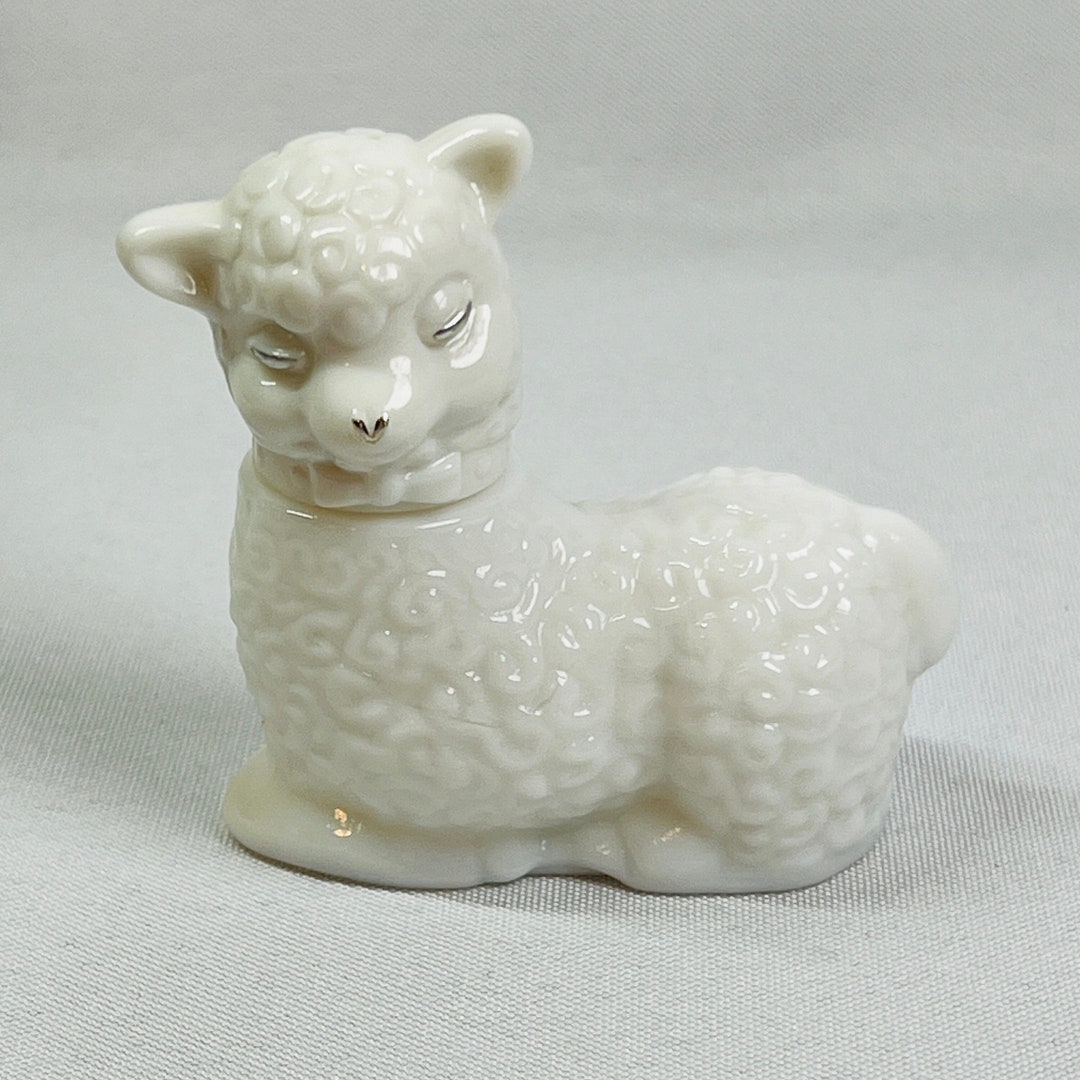 Avon Vintage Precious Little Lamb Empty Perfume Bottle Decanter Milk ...