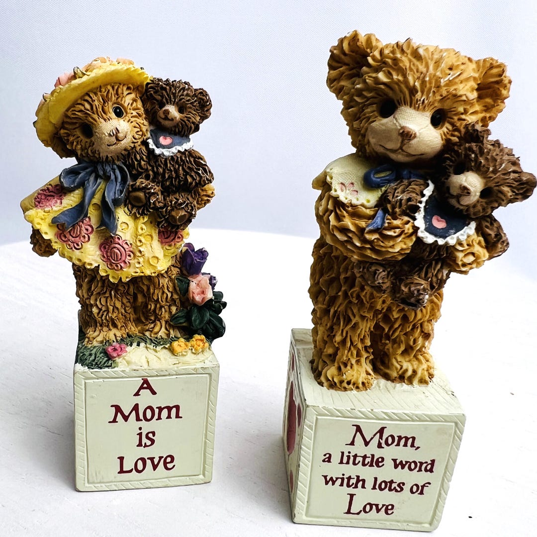 Bainbridge Bears "mom is Love" Sarah Polly Ben Carlton Cards Vintage ...