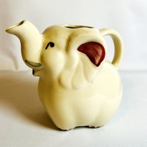 Shawnee Pottery Figural Elephant Creamer Smiling Vintage Small Pitcher ...