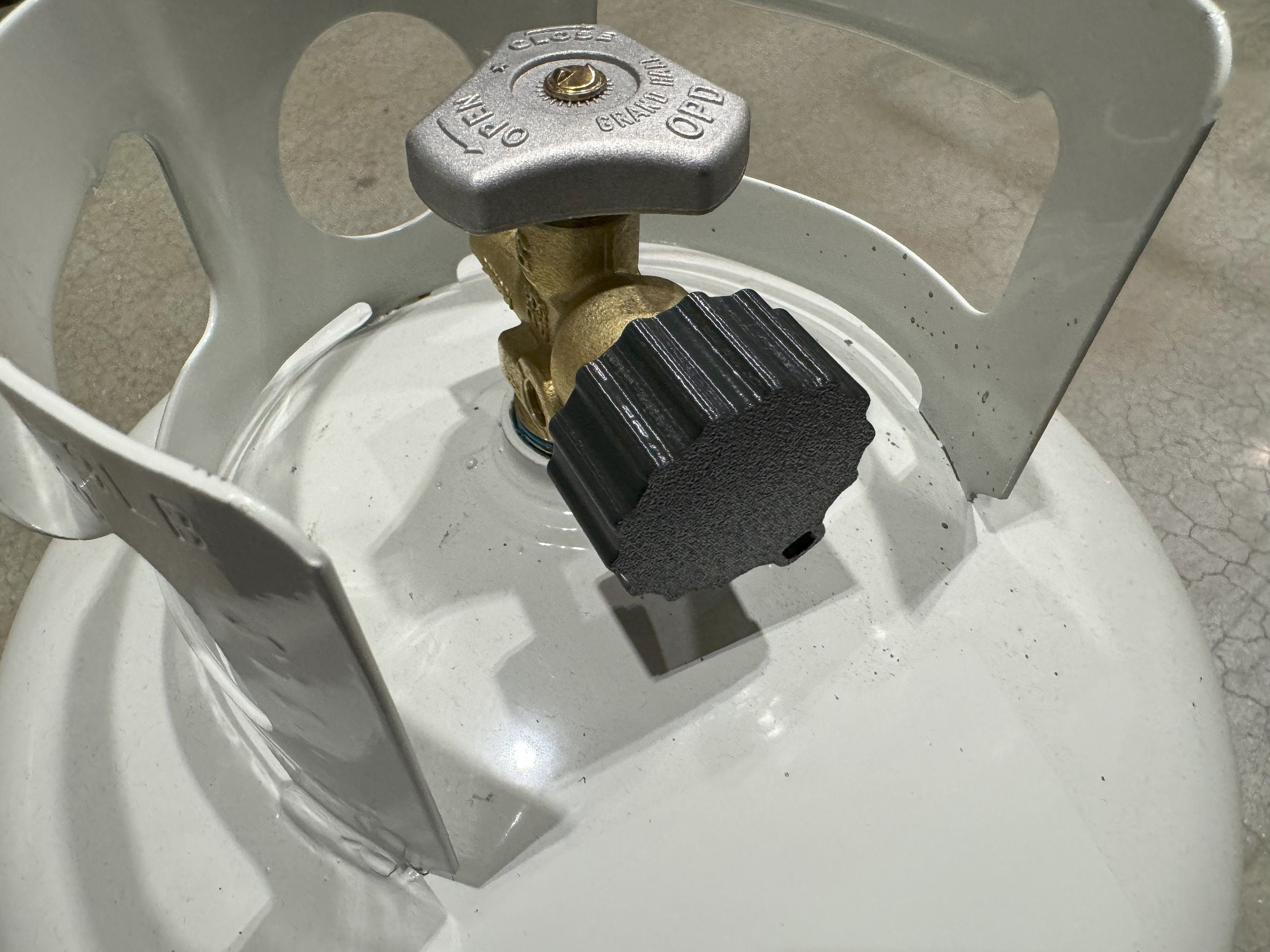 Propane Tank Cap Threaded Dust Cover QCC1 Thread for RV Camper Travel ...