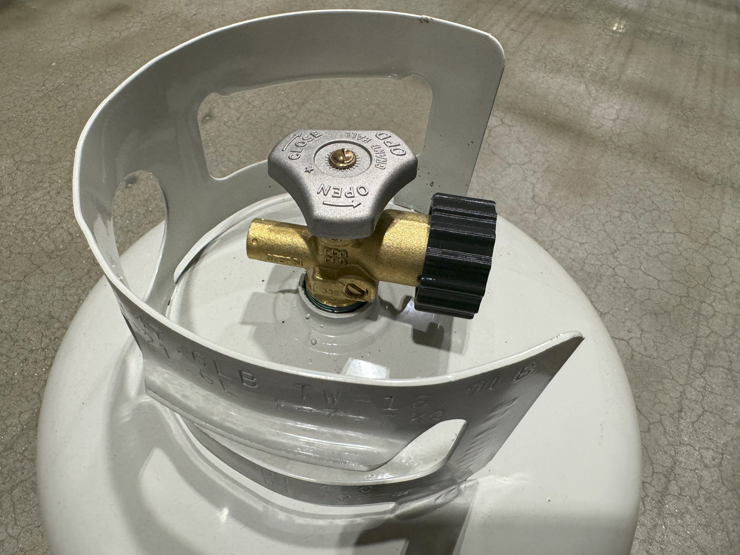 Propane Tank Cap Threaded Dust Cover QCC1 Thread for RV Camper Travel ...