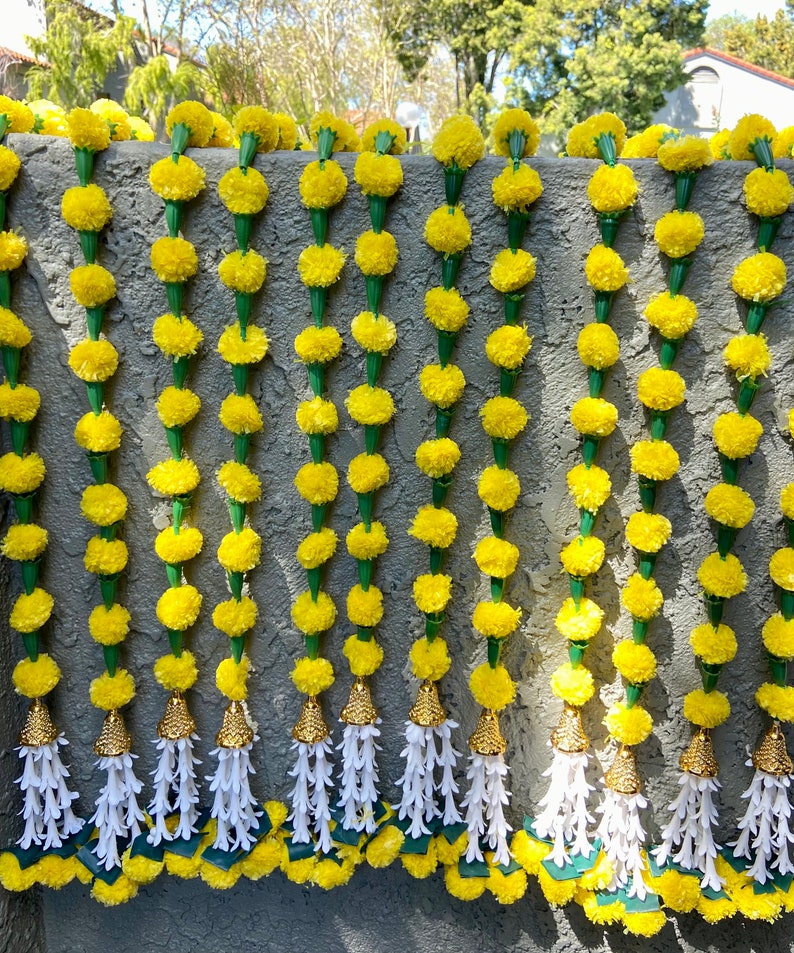SET OF 6 Haldi 3ft Garland Jumkha Marigold Flowers for Haldi Maiyan ...