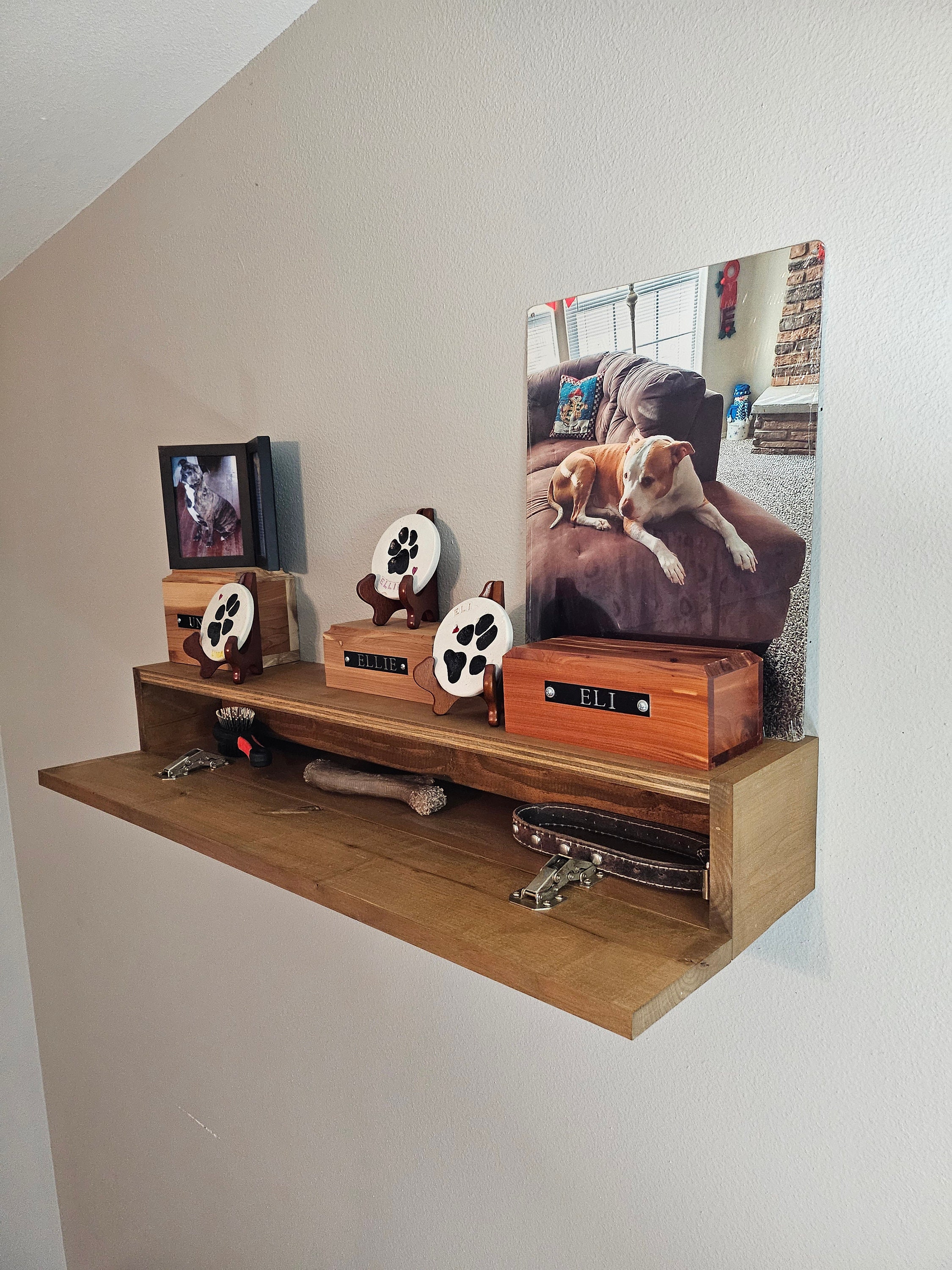 Personalized Floating Shelf With Storage Space and Engraving. - Etsy