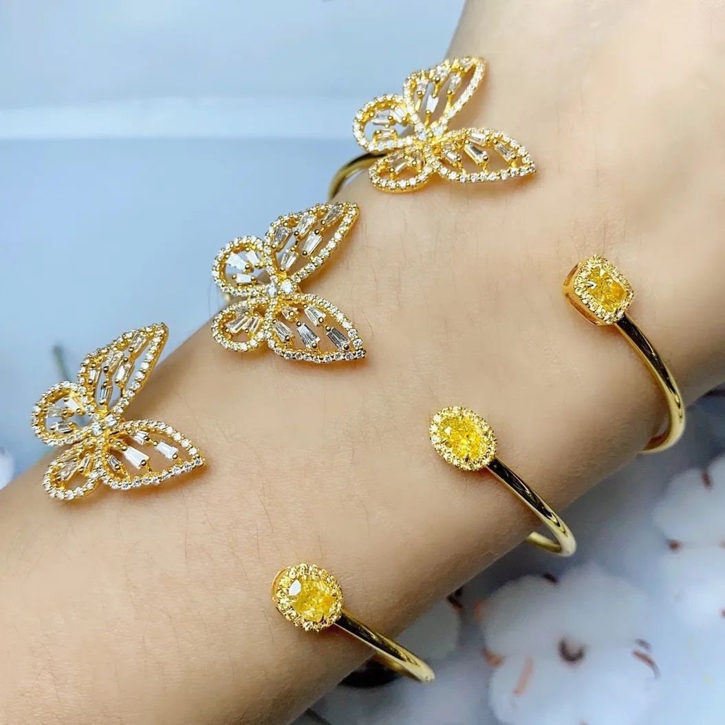 18K Yellow Gold Butterfly Diamond Bracelet - Etsy