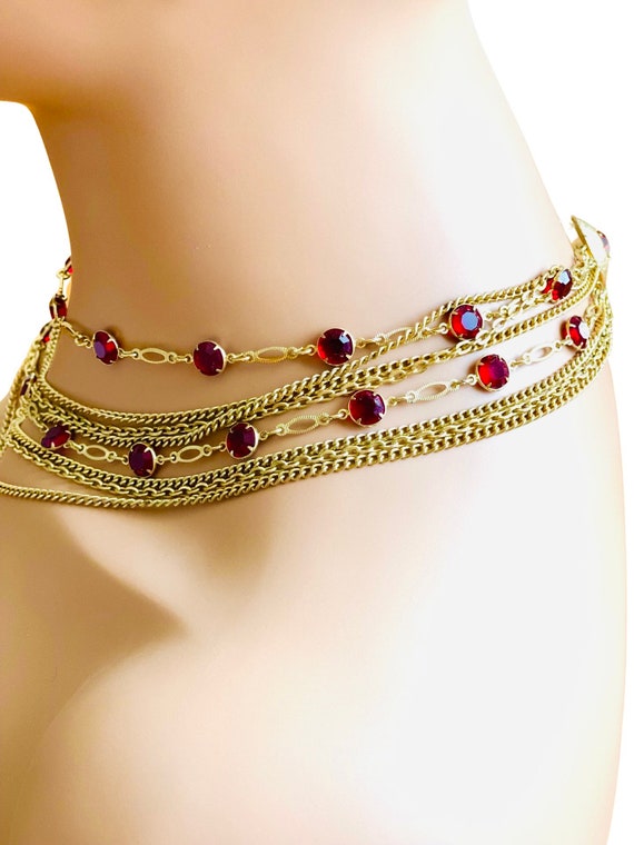 Vintage 8 strand chain red rd lucite gold tone neckla… - Gem