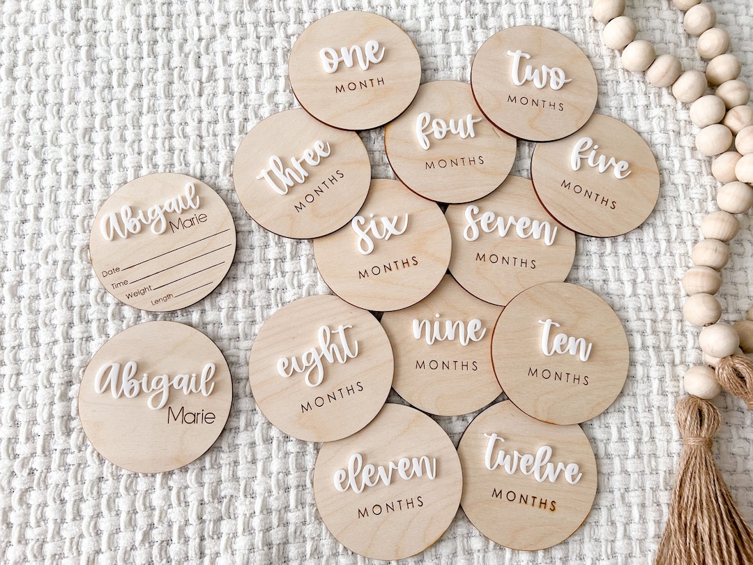 Monthly Milestone Disc, Wooden Milestone Month Signs Baby, Month ...