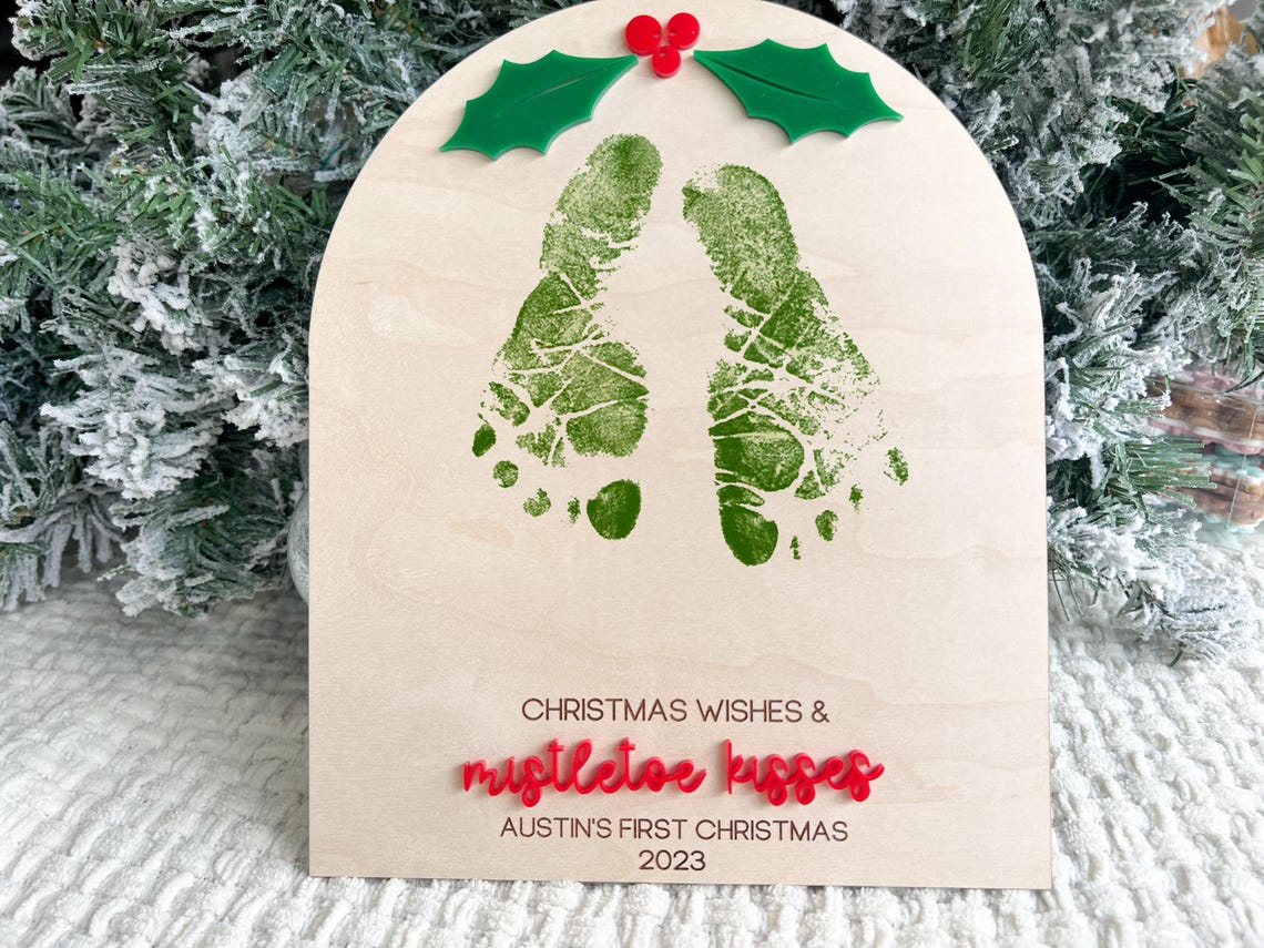 Christmas Footprint Sign Board, Mistletoe Kids Christmas Footprint ...