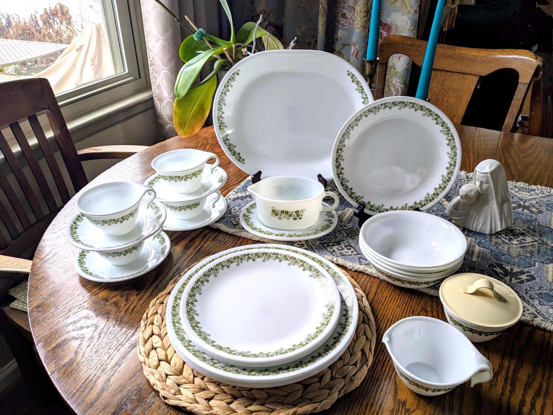 Set of 26 Crazy Daisy Corelle Dinnerware Including 6 Serving Pieces ...