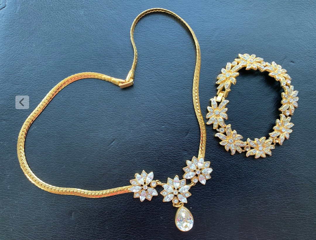 Vintage-inspired Teardrop Crystal Pendant on 18k Gold Plated Chain With ...