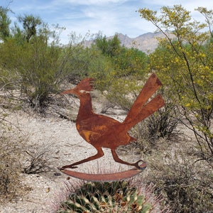 Metal Roadrunner / Yard Art / Handmade Sculpture / Southwest Desert ...