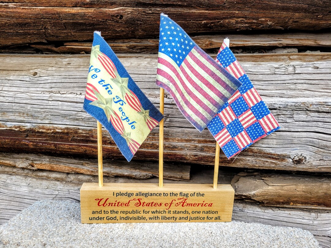 Patriotic Vintage Style Flag Stand-primitive Flag Desk Stand Three Flag ...