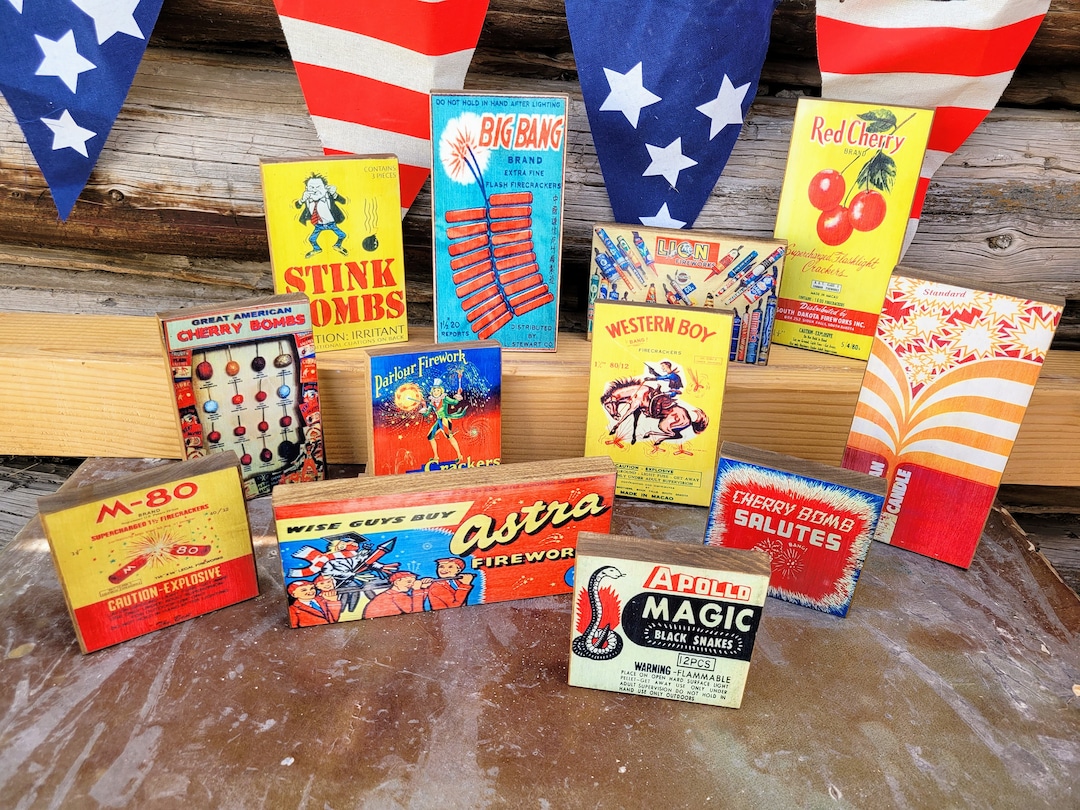 Vintage Patriotic Fireworks- 4th of July Tiered Tray Decor. - Etsy