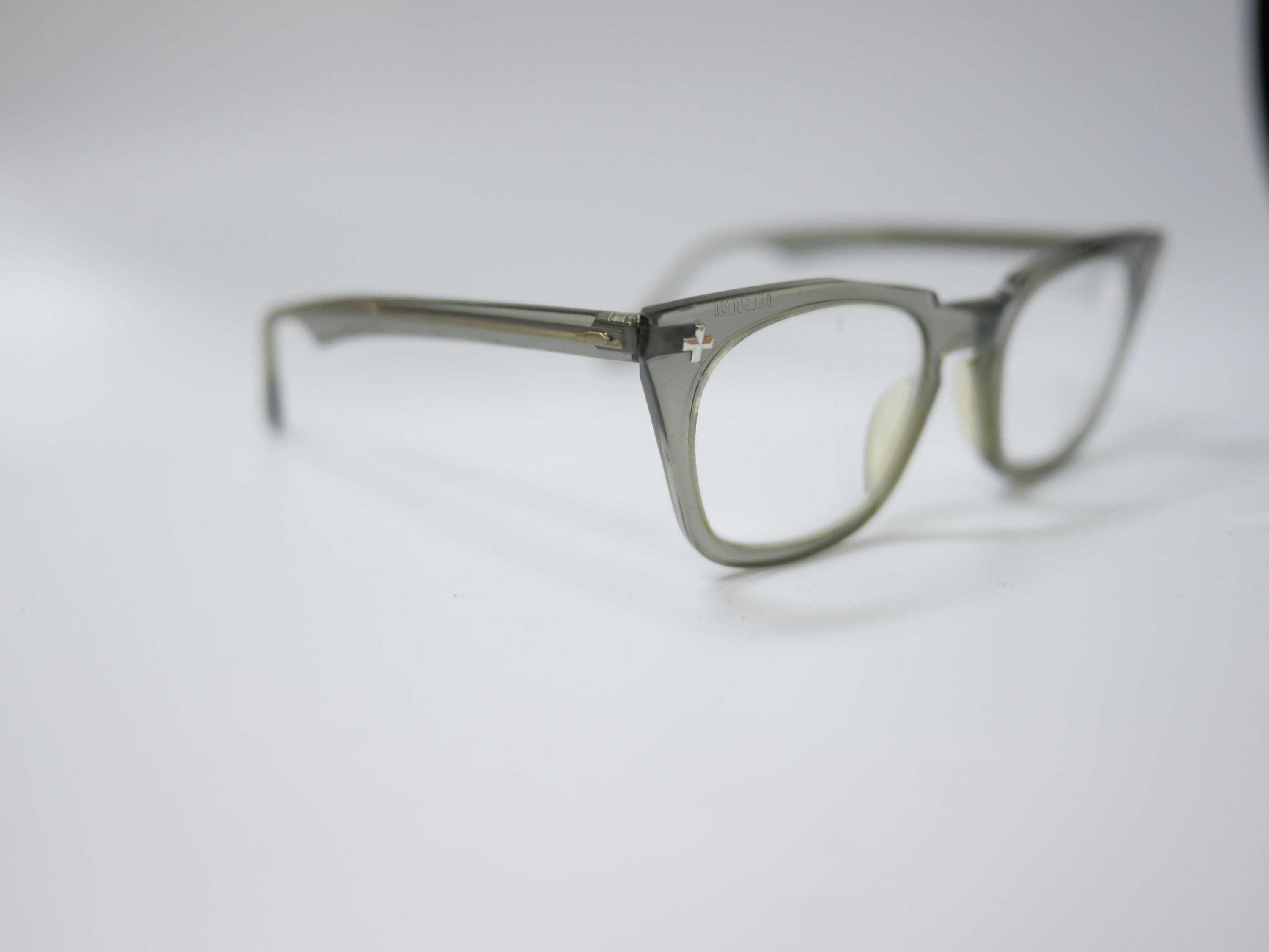 Vintage 1960s Bausch & Lomb Gray Horn-rimmed 50-24 Eyeglass Frames ...