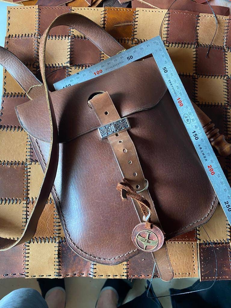 100% Leather Craftsmanship Bag - Etsy