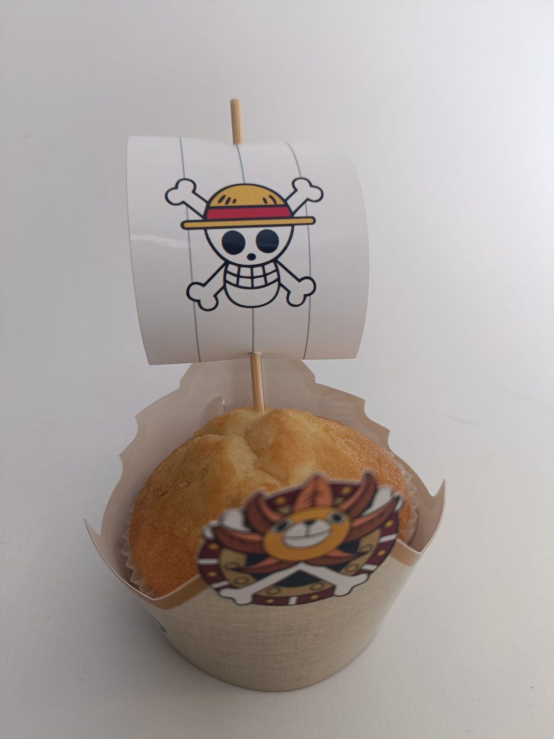 Set of 12 Cupcake Wrappers and Toppers One Piece Party Pirate - Etsy