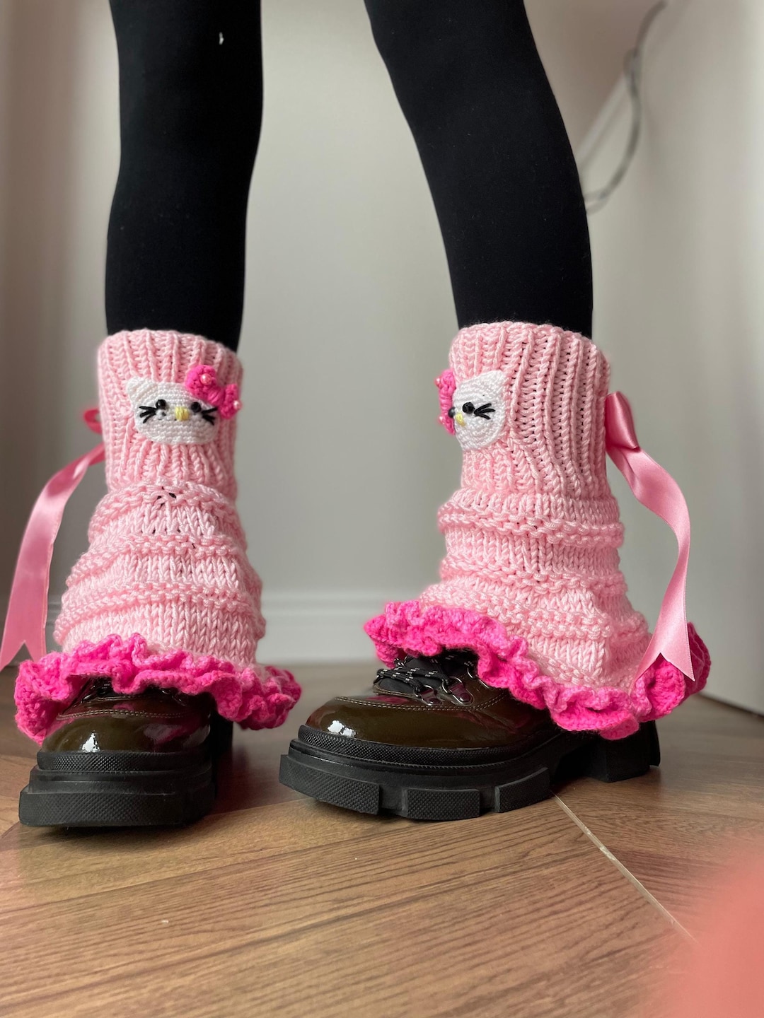 Knit Hello Kitty Leg Warmers, Pink Kawaii Leg Warmers, Coquette Bow Leg ...