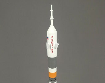 1:72 Scale Model of Russian Rocket Soyuz-fg, Made of Metal 27 Tall - Etsy