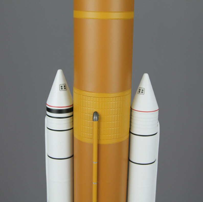 1:144 Scale Model of SLS Block 1B Cargo Rocket Made of Metal - Etsy