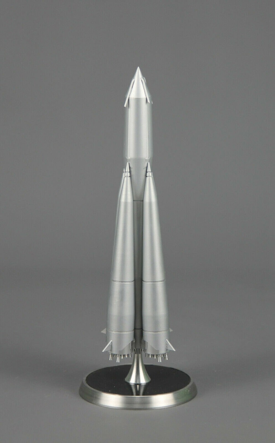 1:144 Scale Model of Russian Sputnik R-7 Rocket, Made of Metal 8 Tall ...