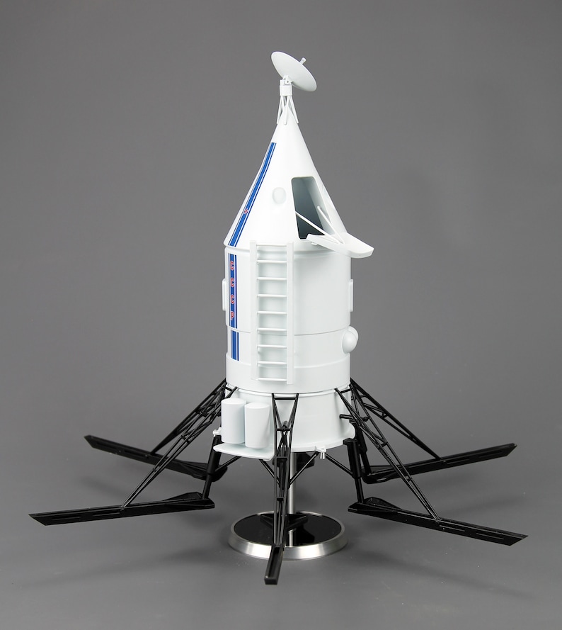 1:50 Scale Model of Soviet LK-700 Lunar Lander Made of - Etsy UK