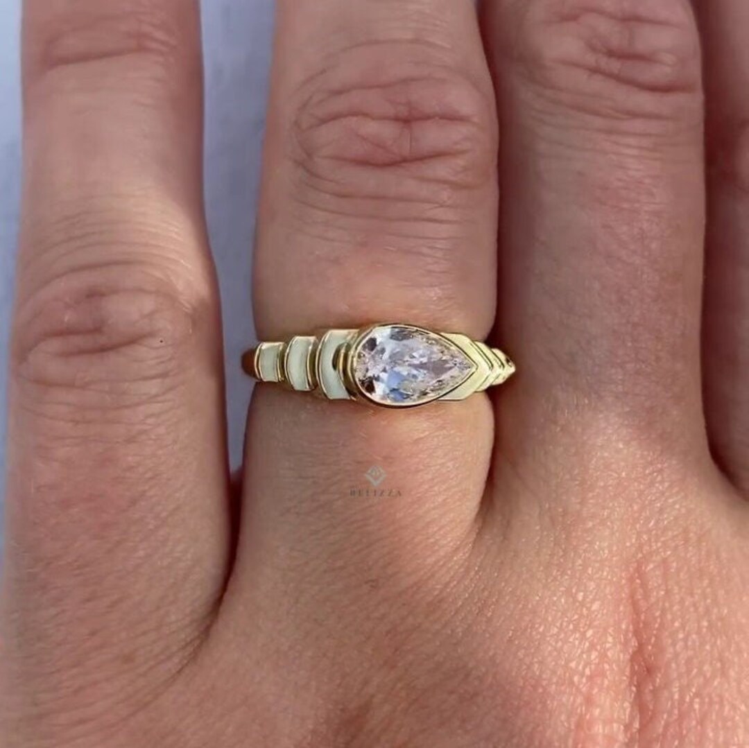 1CT Pear Lab Grown Diamond Solitaire Engagement Ring, 18K Solid Gold ...