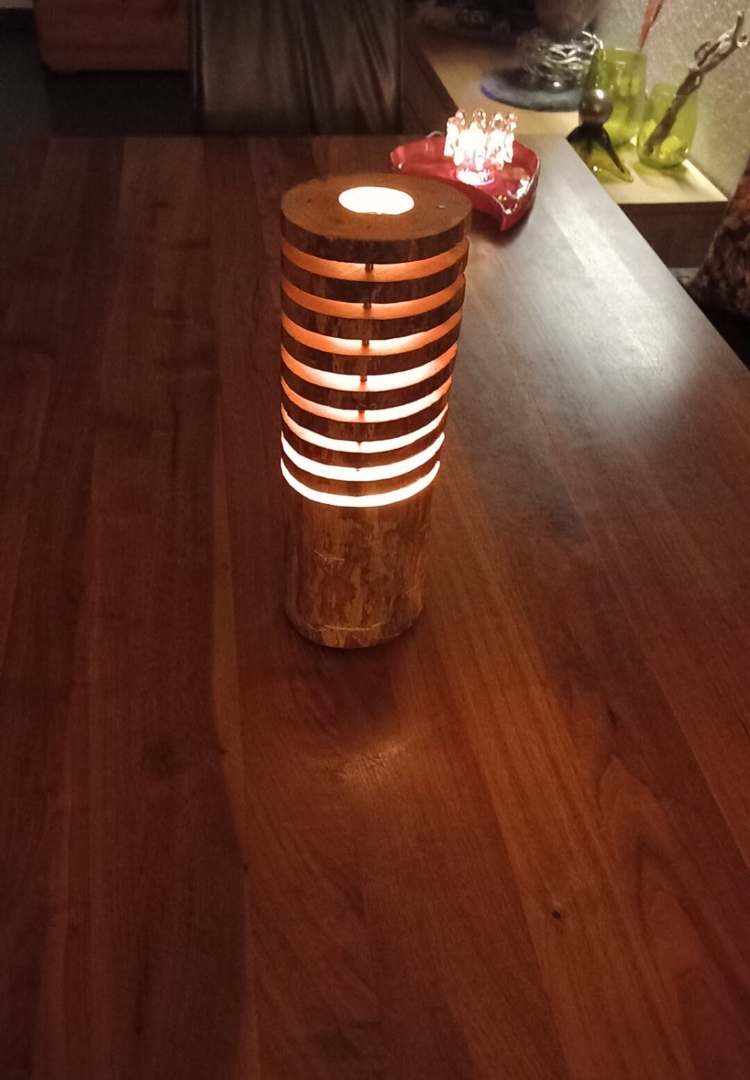 Beautiful Indirect Table Lamp Made of Robust Natural Logs From the ...