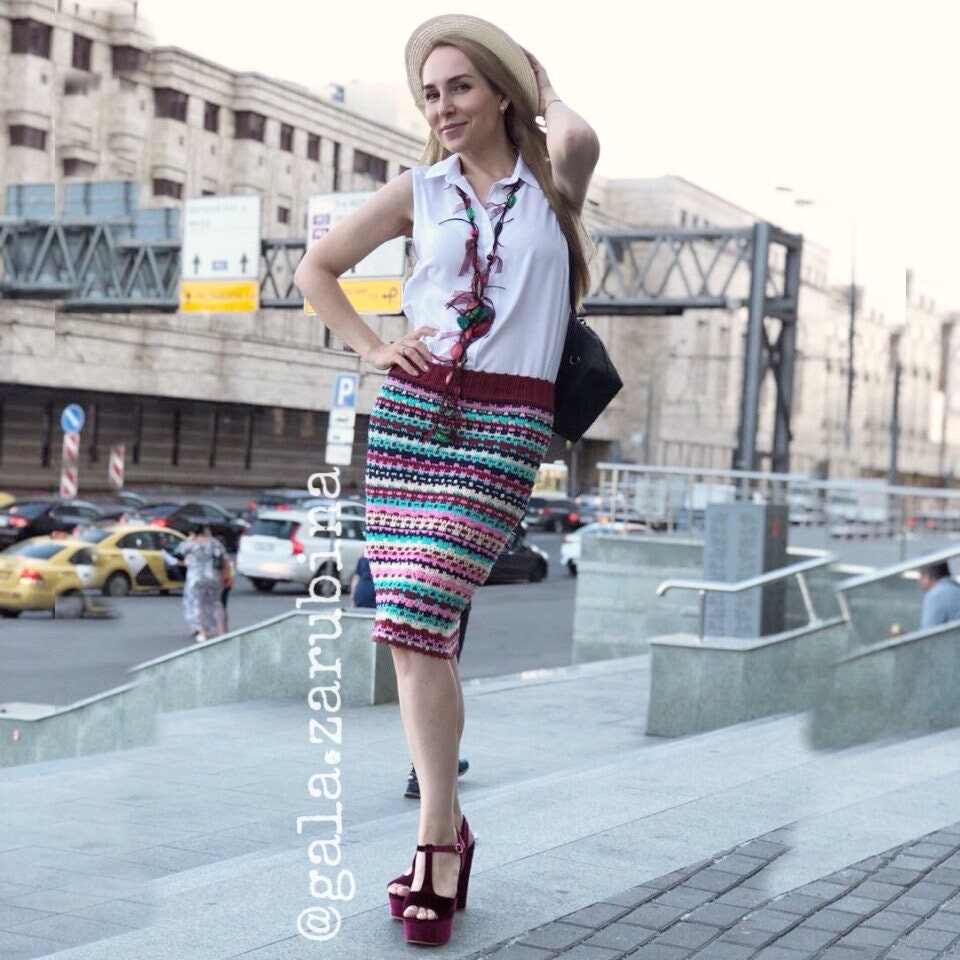Melissa Crochet Pencil Skirt Pattern, Multicolor Mosaic Knee-length ...