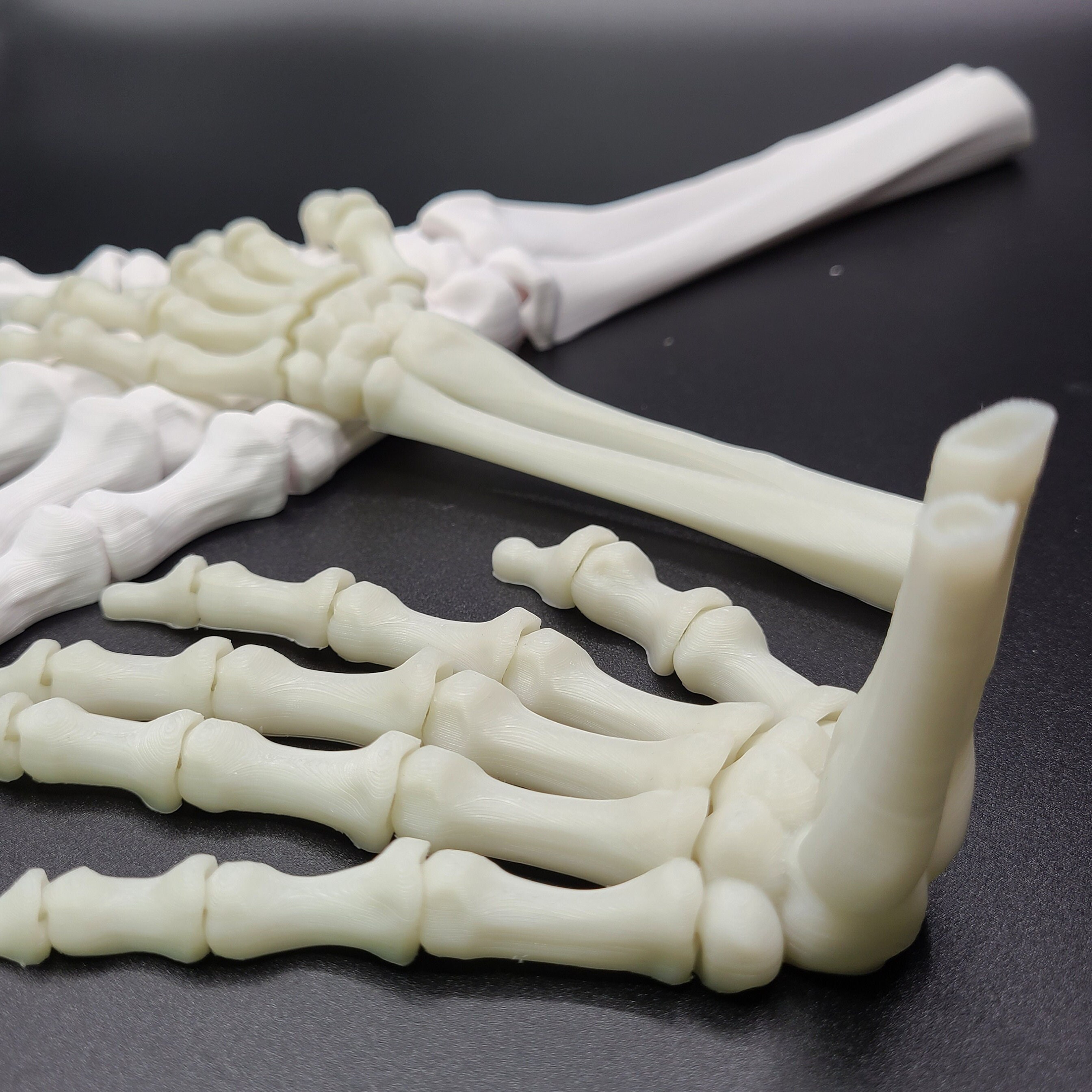 3D Printed Flexi Skeleton Hands - Etsy