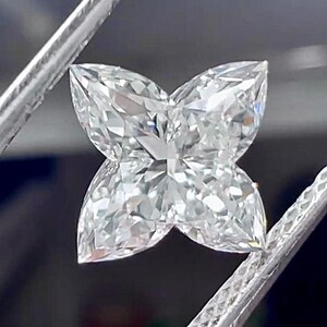 Lily Cut Flower Lab Grown Diamond Loose Stone Floral Shape IGI ...