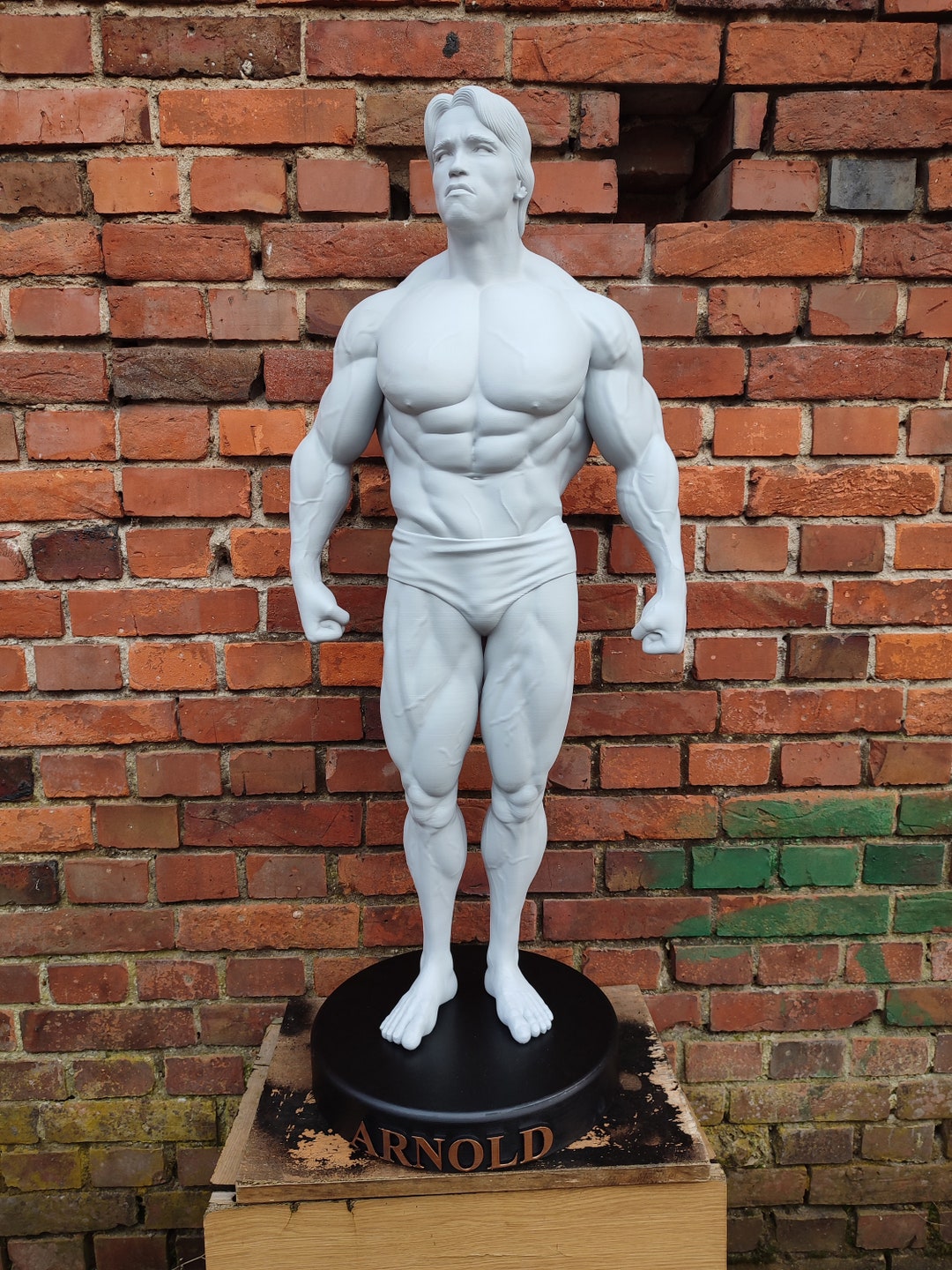 Arnold Schwarzenegger - ,,ultimate" Statue With Stand - 100cm Height ...