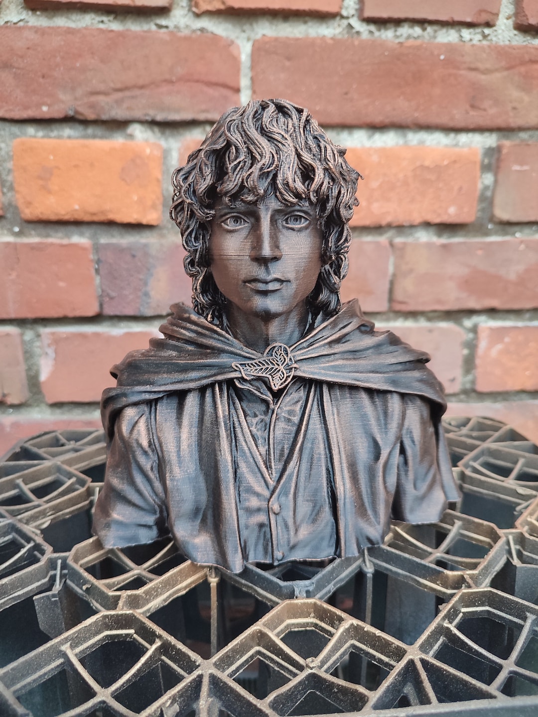 Frodo Bust Fellowship of the Ring Lotr Hobbit Lord of the Rings Frodo ...